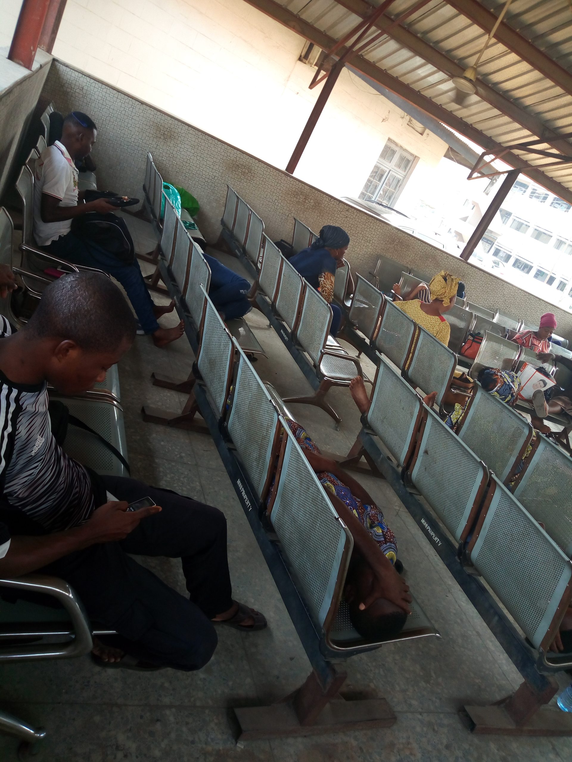 Inside ‘Igbobi’ Orthopaedic Hospital Where Patients’ Relatives ...